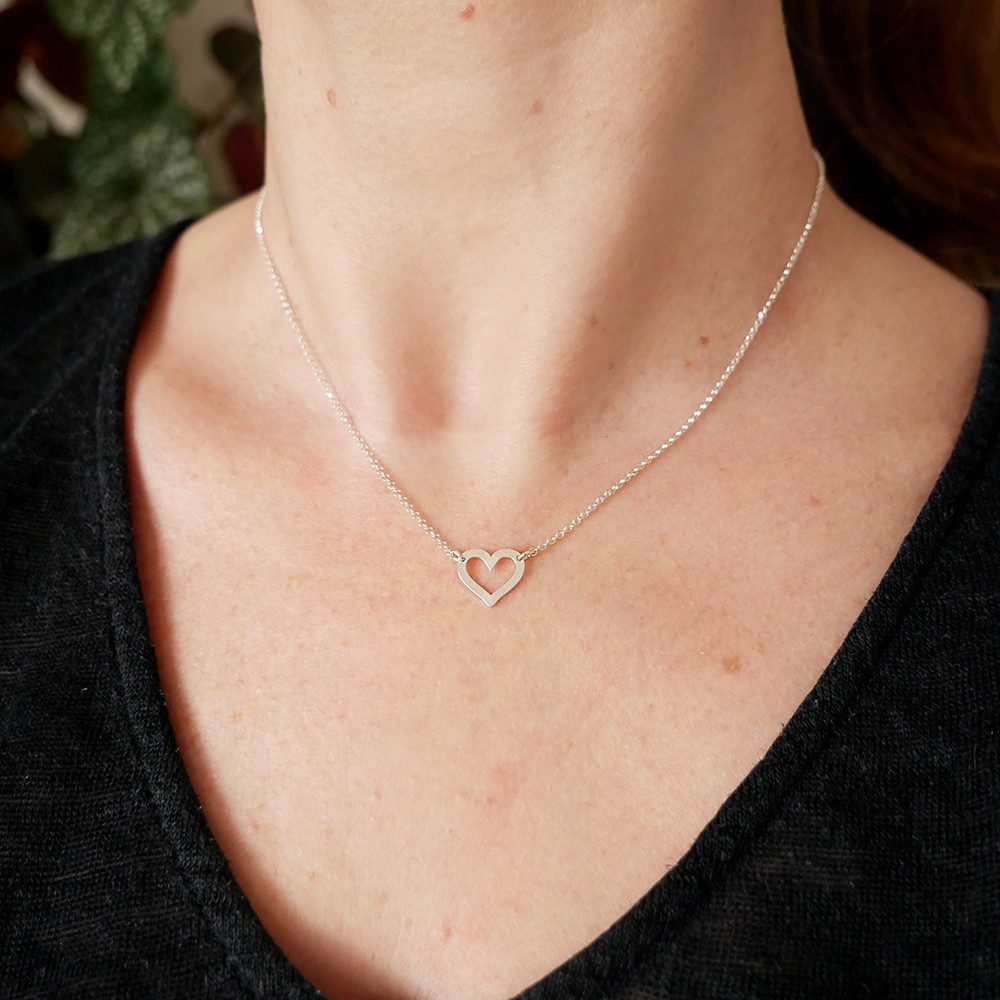 Collier femme cœur évidé en argent 925 recyclé minimaliste pour fem...